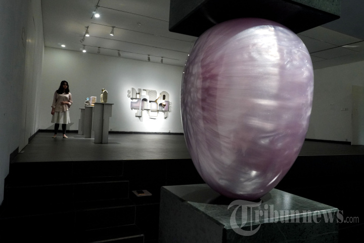 Pameran Tunggal Gabriel Aries Setiadi Bertajuk Poetical Urgency, Foto 4 #1999784 - TribunNews.com