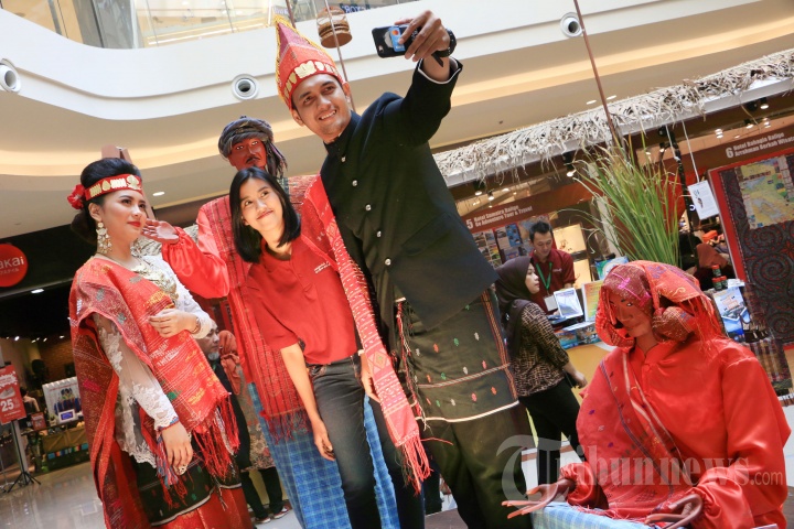 Pameran Wisata Danau Toba Di Paragon Mal Semarang, Foto 1 #1771372 ...