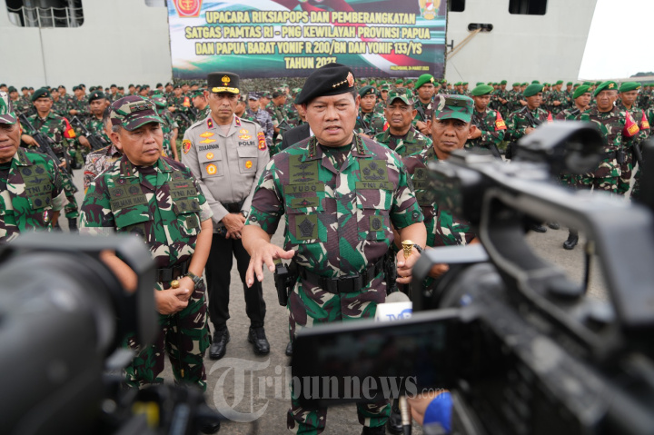 Panglima TNI Lepas Keberangkatan 850 Prajurit Satgas Operasi Pengamanan ...