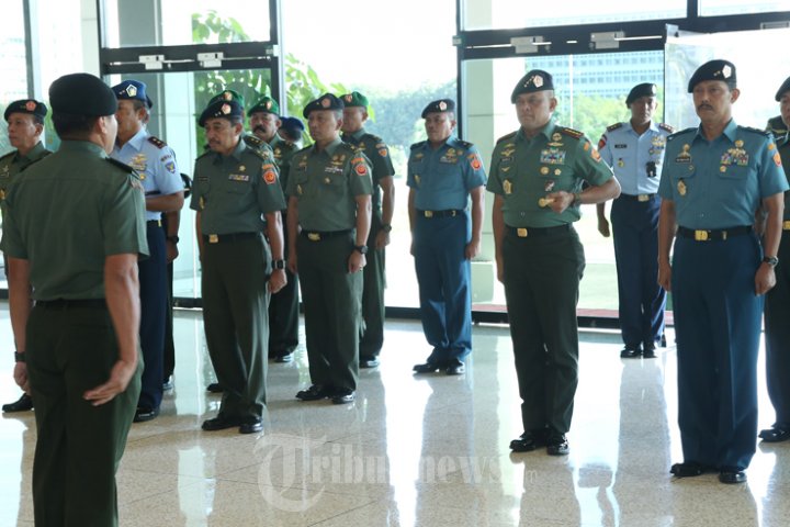 Panglima TNI Terima Laporan Kenaikan Pangkat 16 Pati TNI, Foto 7 ...