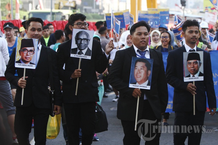 Parade Asean 50, Foto 6 #1715482 - TribunNews.com