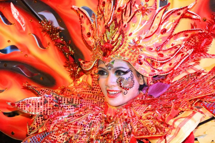 Parade Carnaval Semarang Night Carnival 2016, Foto 1 #1651367 ...