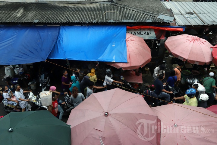 Pasar Kebayoran Lama Ramai Pengunjung, Foto 12 #1844504 - TribunNews.com