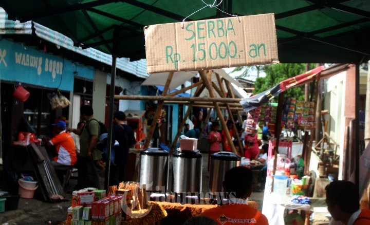 Pasar Rakyat Sanggar Ciliwung, Foto 2 #1646341 - TribunNews.com