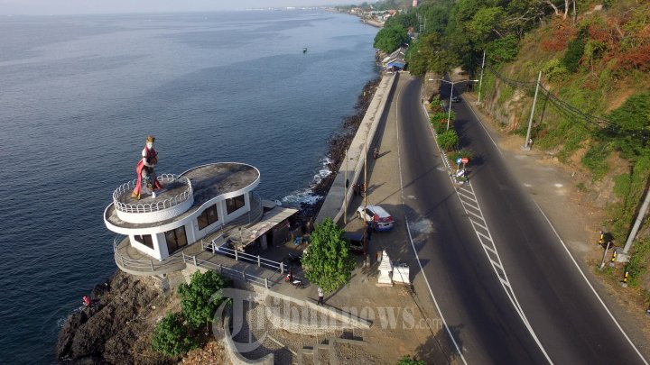 Patung Penari Gandrung Banyuwangi, Foto 2 #1658109 - TribunNews.com