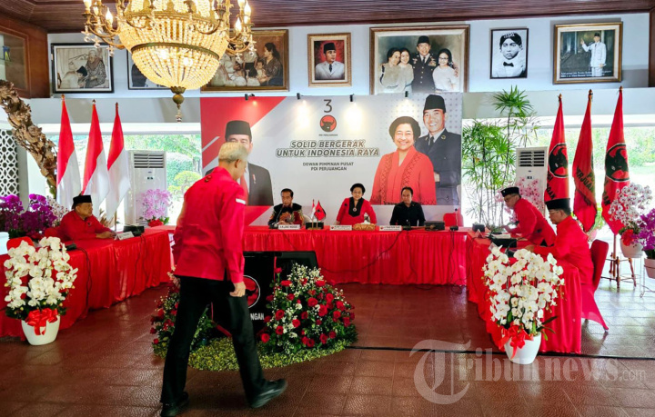 PDI Perjuangan Tetapkan Ganjar Pranowo Capres 2024, Foto 8 #1964091 - TribunNews.com
