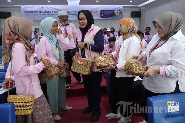 Pelatihan Manajemen Bagi Pelaku UMKM, Foto 1 #1985929 - TribunNews.com
