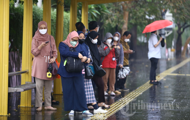 Pelonggaran Penggunaan Masker, Foto 4 #1924618 - TribunNews.com Pelonggaran Penggunaan Masker, Foto 4 #1924618 - TribunNews.com