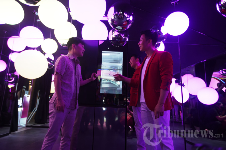 Peluncuran LG Experience Zone, Why Not Color, Foto 2 #1953708 ...