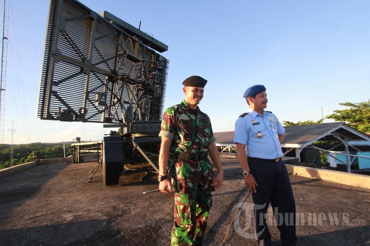 Pemantauan Radar Udara, Foto 2 #1600841 - TribunNews.com