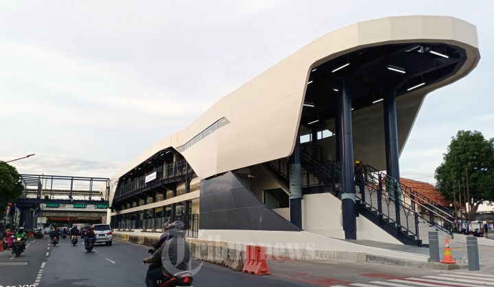 Pembangunan Halte Busway Matraman Baru Jakarta, Foto 2 #1950545 ...