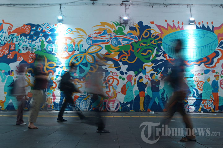 Pemberian THR untuk Pekerja, Foto 2 #1993222 - TribunNews.com