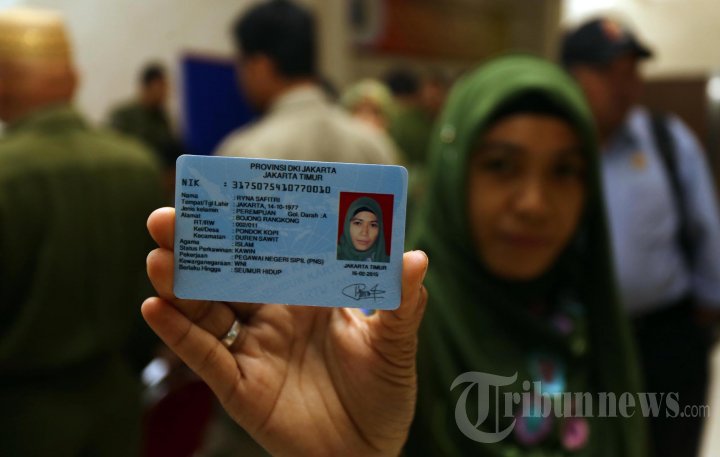 Pembuatan e-KTP Bagi PNS DKI Jakarta, Foto 2 #1544592 - TribunNews.com