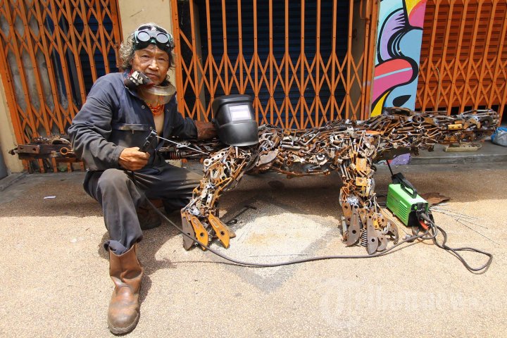 Pembuatan Patung Buaya dari Limbah Besi di Malang, Foto 5 #1638461 ...