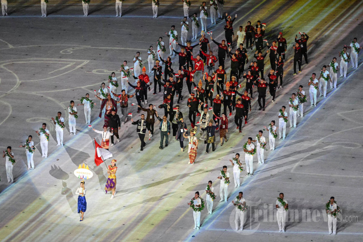 Pembukaan SEA Games ke-32 Kamboja, Foto 5 #1964975 - TribunNews.com