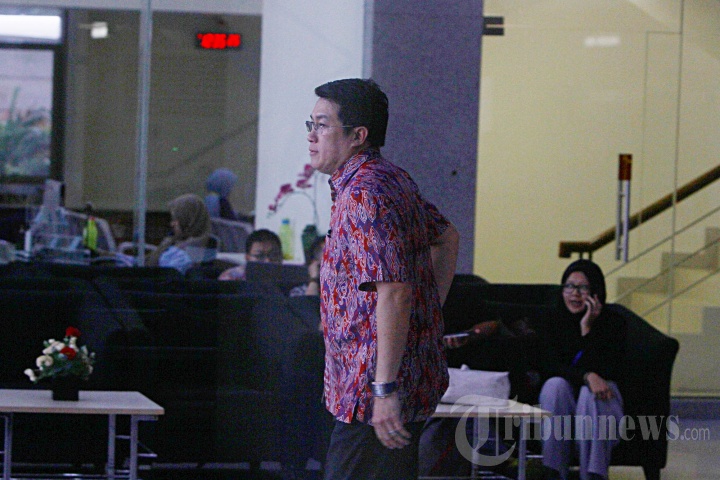 Pemeriksaan Dedi Prijono, Foto 3 #1721555 - TribunNews.com