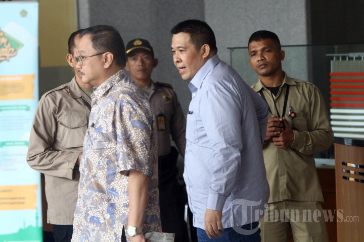 Pemeriksaan Direktur Gajah Tunggal, Foto 5 #1726580 - TribunNews.com