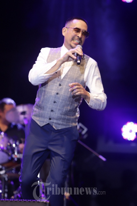 Penampilan Jamie Aditya Bersama Ron King Big Band di Java Jazz Festival ...