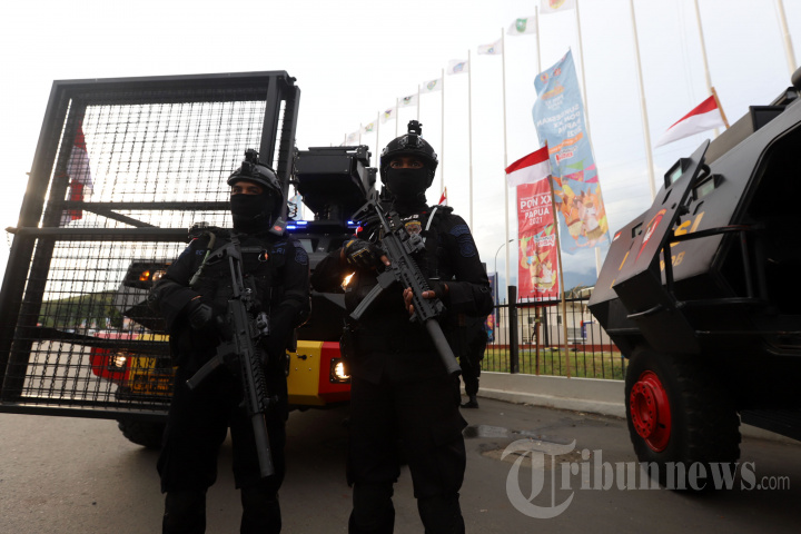 Pengamanan Jelang Pembukaan PON XX Papua, Foto 7 #1895816 - TribunNews.com Pengamanan Jelang Pembukaan PON XX Papua, Foto 7 #1895816 - TribunNews.com