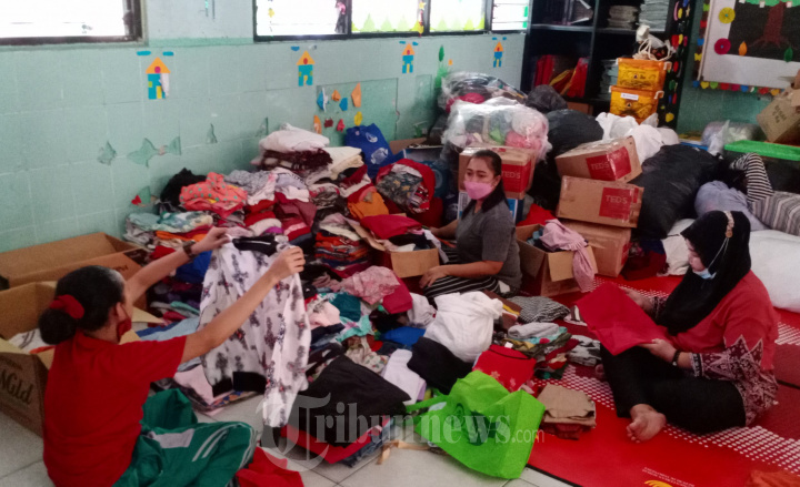 Pengungsi Korban Kebakaran Kebon Kosong Kemayoran, Foto 1 #1892216 ...