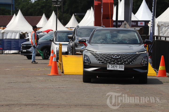 Pengunjung Ramaikan Arena Test Drive IIMS 2023, Foto 4 #1957729 ...