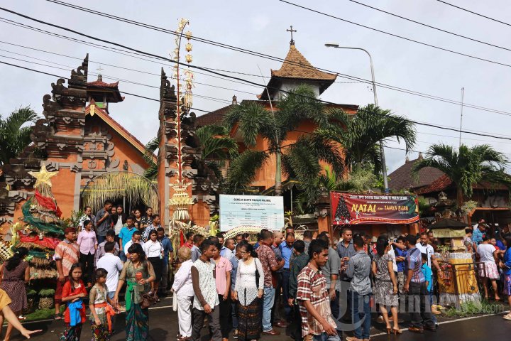 Perayaan Natal di Bali, Foto 2 #1630651 - TribunNews.com