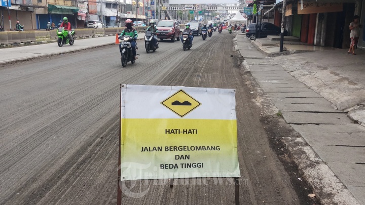 Perbaikan Jalan Hasyim Ashari Jakarta, Foto 5 #1843660 - TribunNews.com