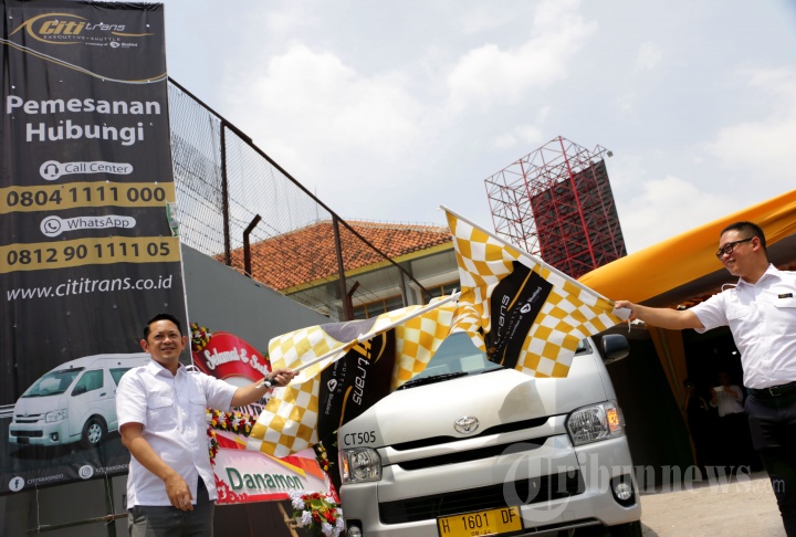 Peresmian Pool Blue Bird Citi Trans Rute Semarang-Salatiga-Solo, Foto 4 ...