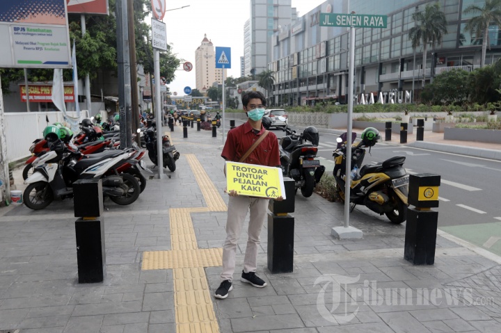 Peringatan Hari Pejalan Kaki Nasional, Foto 5 #1872158 - TribunNews.com