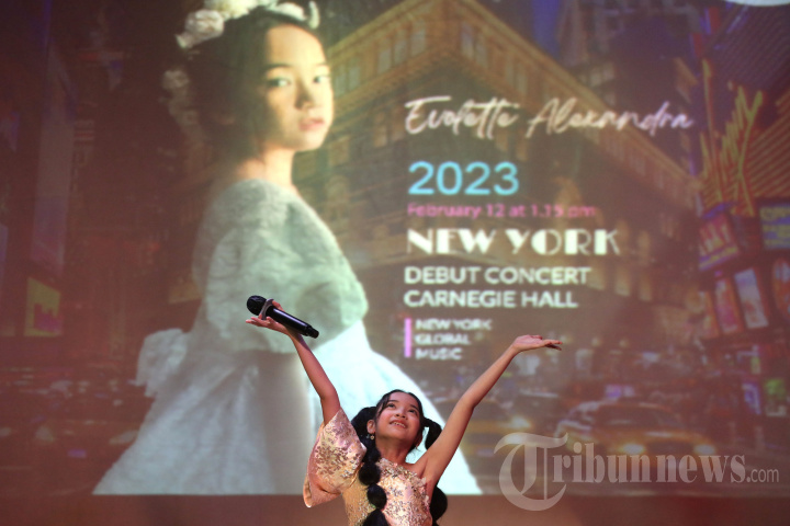 Persiapan Evolette Alexandra Tampil di Carnegie Hall New York City ...