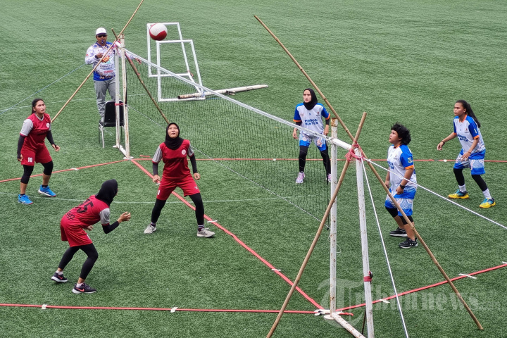 Pertandingan Bola Sundul di Fornas VII 2023, Foto 5 #1970814 ...