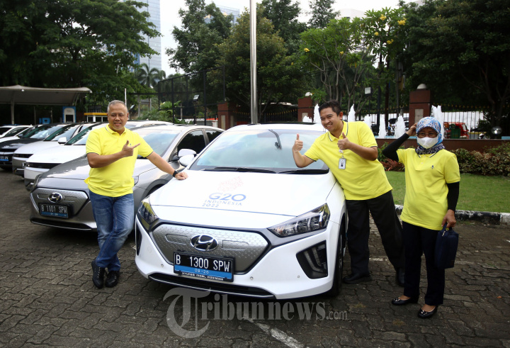 PLN UID Jaya Kampanyekan Penggunaan Kendaraan Listrik, Foto 2 #1949140 ...