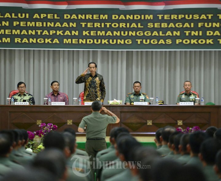 Presiden Jokowi Kunjungi Secapa AD Bandung, Foto 2 #1677570 ...