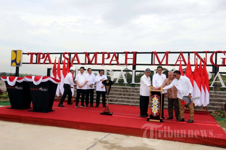 Presiden Jokowi Resmikan TPA Sampah Manggar, Foto 4 #1826735 ...