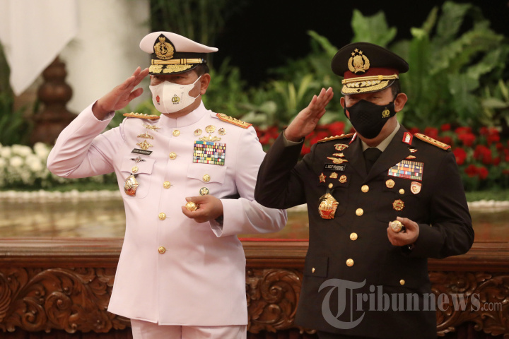 Presiden Lantik Laksamana TNI Muhammad Ali Sebagai KSAL, Foto 9 ...