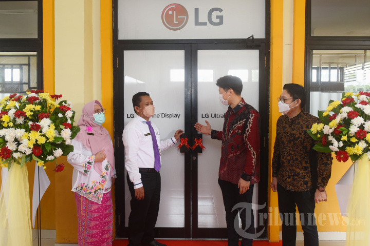 Program LG Loves School, Foto 2 #1925425 - TribunNews.com