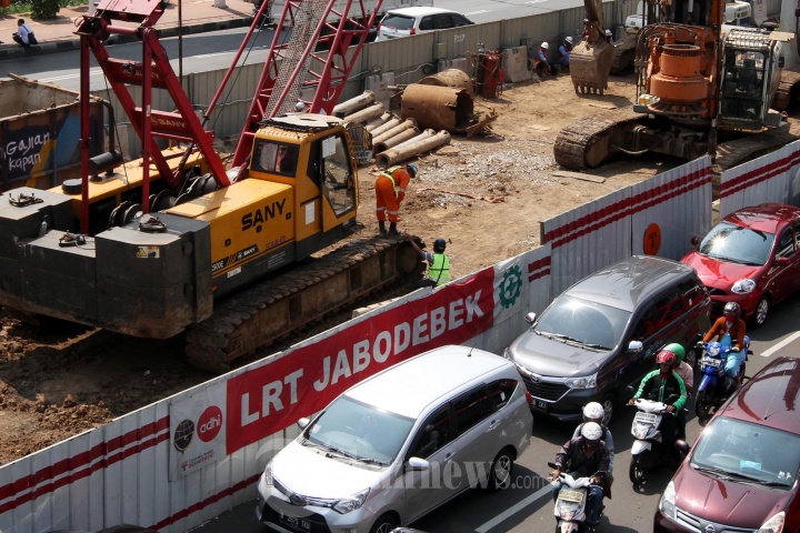 Progres Proyek LRT Cawang Jakarta, Foto 4 #1710372 - TribunNews.com
