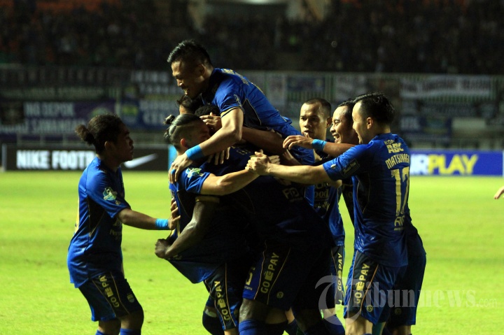 PS TNI Tahan Imbang Persib Bandung, Foto 8 #1698214 - TribunNews.com