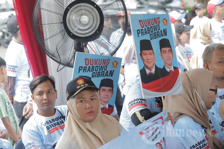 Relawan Pagi Deklarasi Dukungan untuk Prabowo-Gibran, Foto 5 #1988282 - TribunNews.com