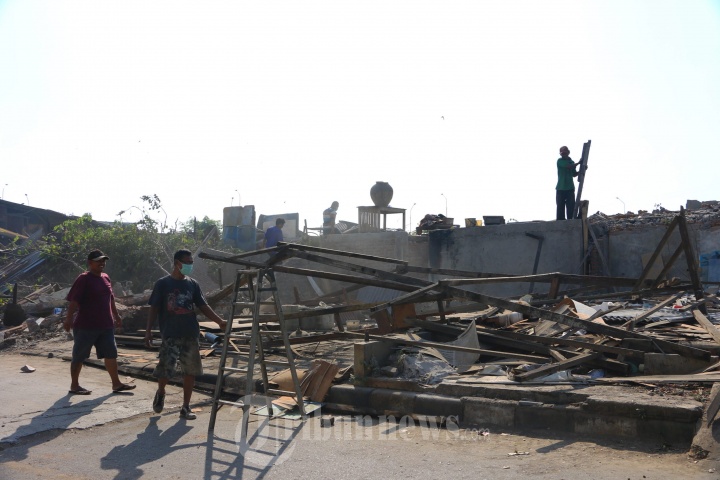 Relokasi Para PKL Barito Semarang, Foto 1 #1761398 - TribunNews.com