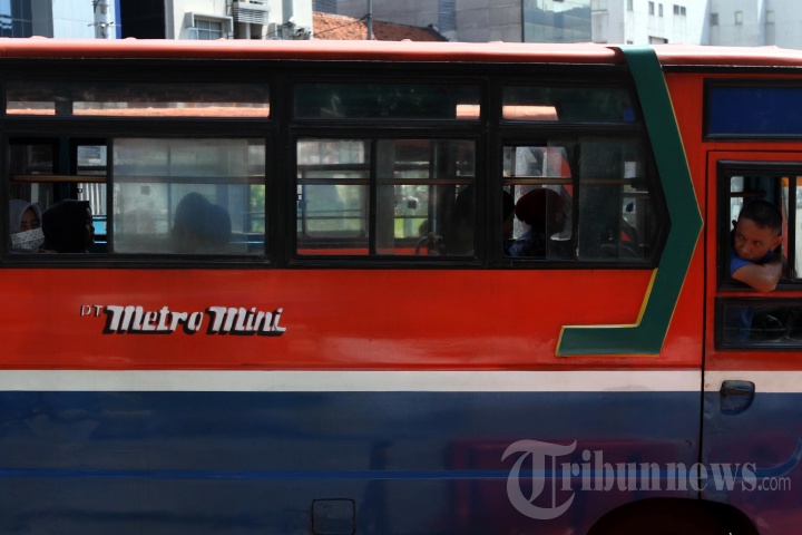 Bus Metromini - TribunnewsWiki.com