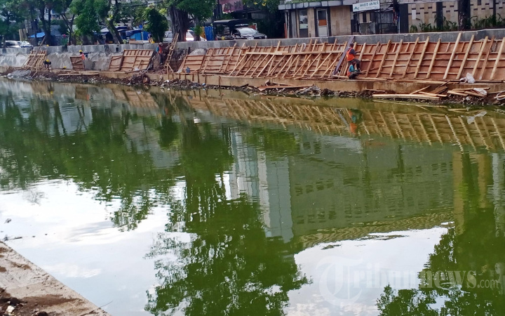 Revitalisasi Kali Ciliwung di Kawasan Pasar Baru Jakarta, Foto 5 #1940536 - TribunNews.com