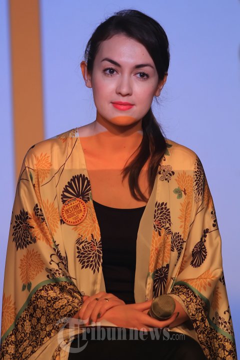 Rianti Cartwright Brand Ambassador Julies Biscuit, Foto 1 #1616321 ...