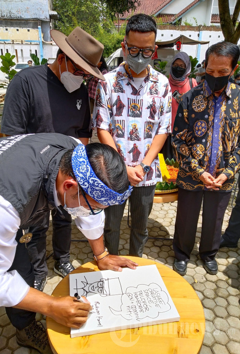 Ridwan Kamil Resmikan Laswee Creative Space, Foto 6 #1902563 ...