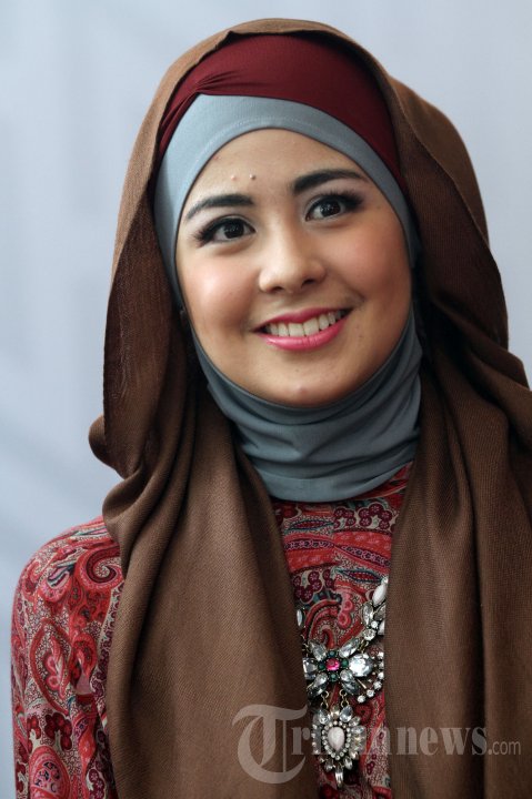 Risty Tagor , Foto 5 #1587411 - TribunNews.com