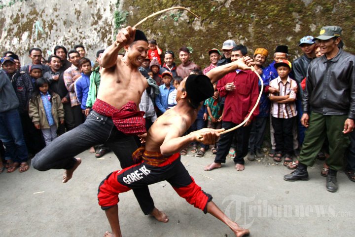 Ritual Ojung Suku Tengger, Foto 5 #1617654 - TribunNews.com