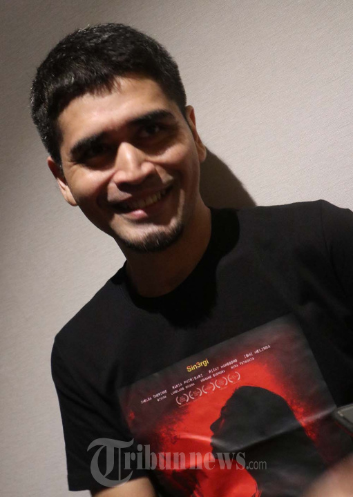 Rizky Hanggono di Film Tutuge, Foto 8 #1920498 - TribunNews.com