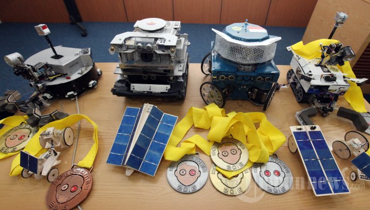 Robotika Unikom Raih 3 Medali Emas di Ajang The 12th Annual Robo, Foto ...