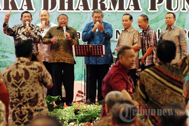 Ryamizard dan SBY Hadiri Reuni Akabri Angkatan 1973, Foto 10 #1409581 ...
