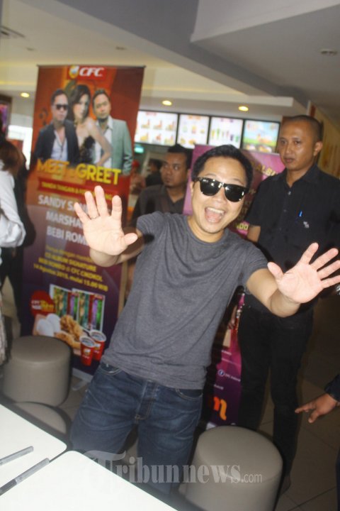 Sandy Sandoro Luncurkan Album CD Signature, Foto 1 #1609230 ...